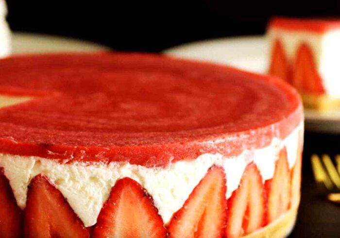 Чизкейк з полуниці. – Віддана